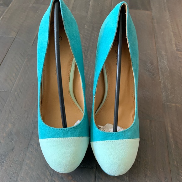 Wild Diva | Shoes | 5 Sale Blue Color Block Platform Heels | Poshmark